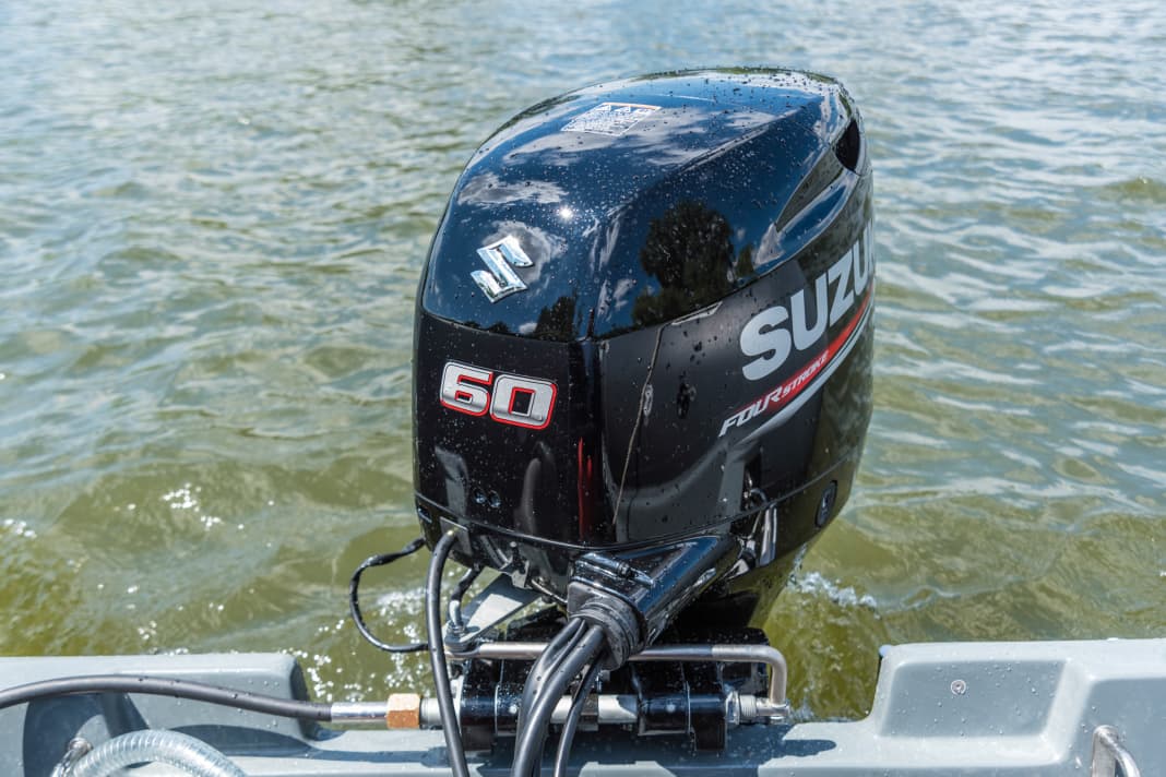 Basic knowledge of outboard engines: The big outboard ABC | BOOTE