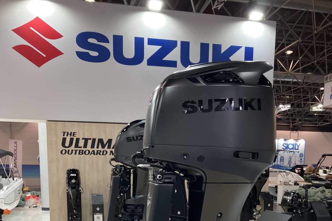 Suzuki Marine: Outboard motor with new design | BOOTE