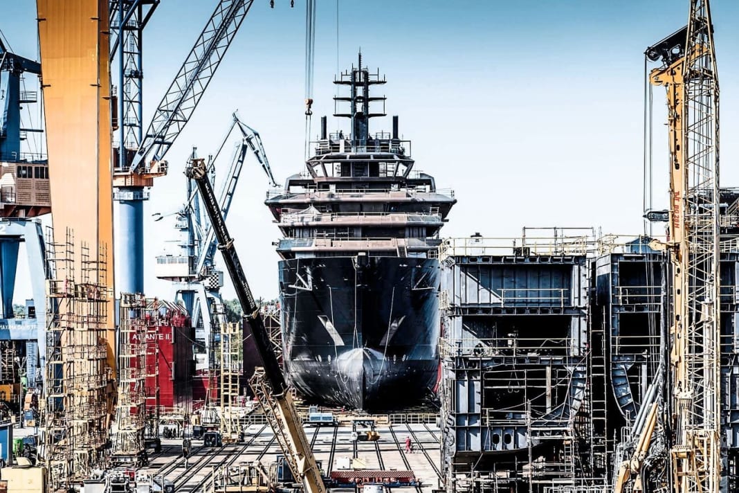 REV comes to Lloyd Werft | BOOTE