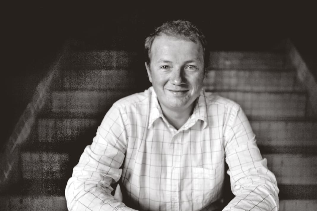 Test NeilPryde Atlas (2021) - Features, equipment & trim tips | SURF