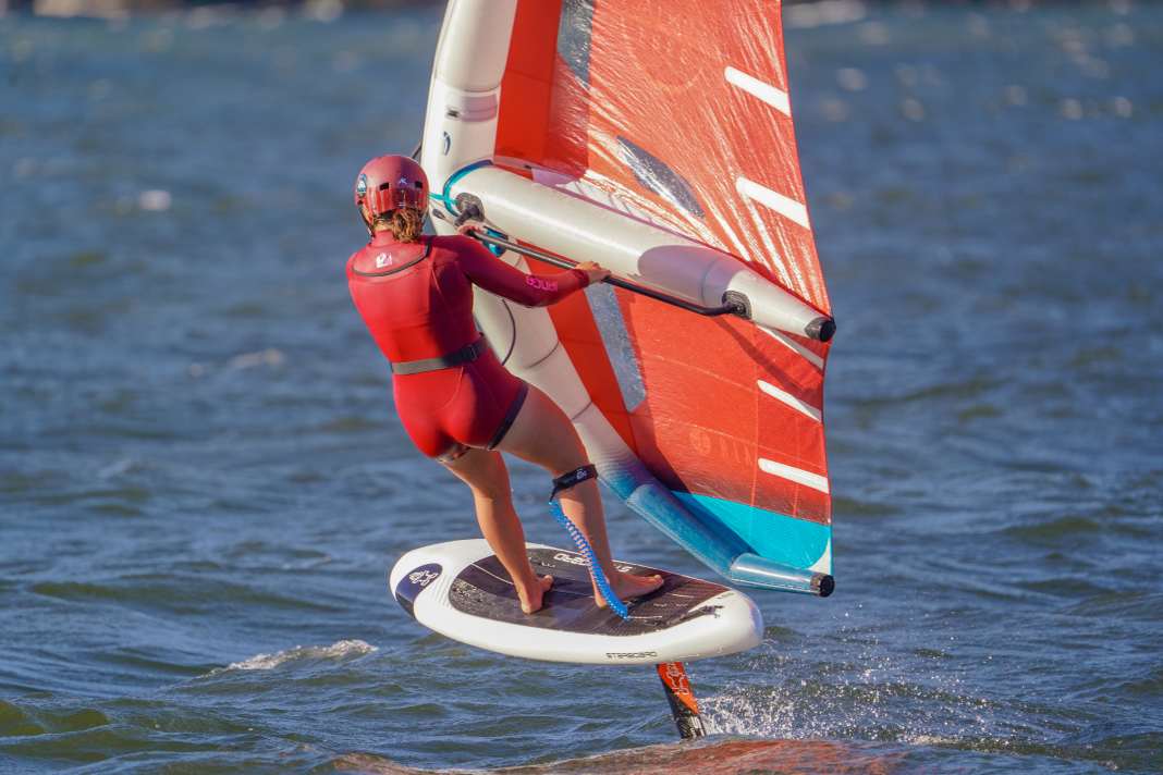 Wingfoil board for beginners and advanced riders: Starboard Above - new ...