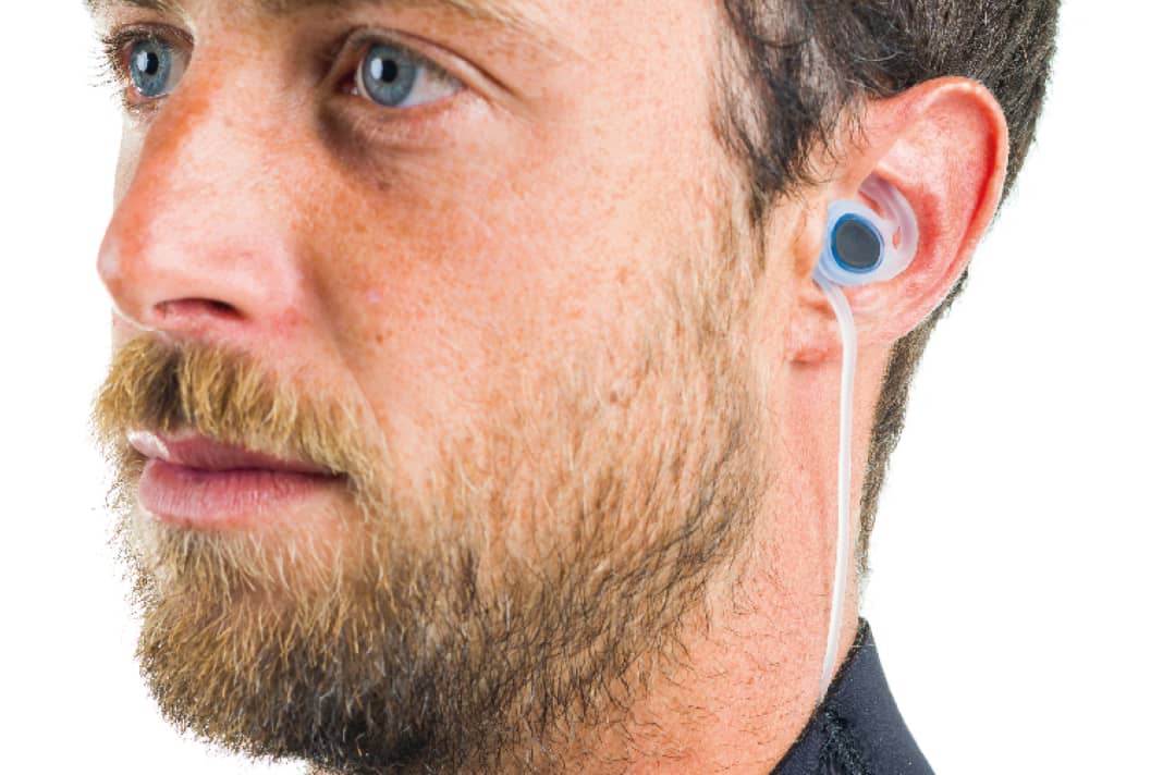 Neues Zubehör: Ohrenstöpsel, Umzieh-Matte und Sitzbezüge von Surflogic ...