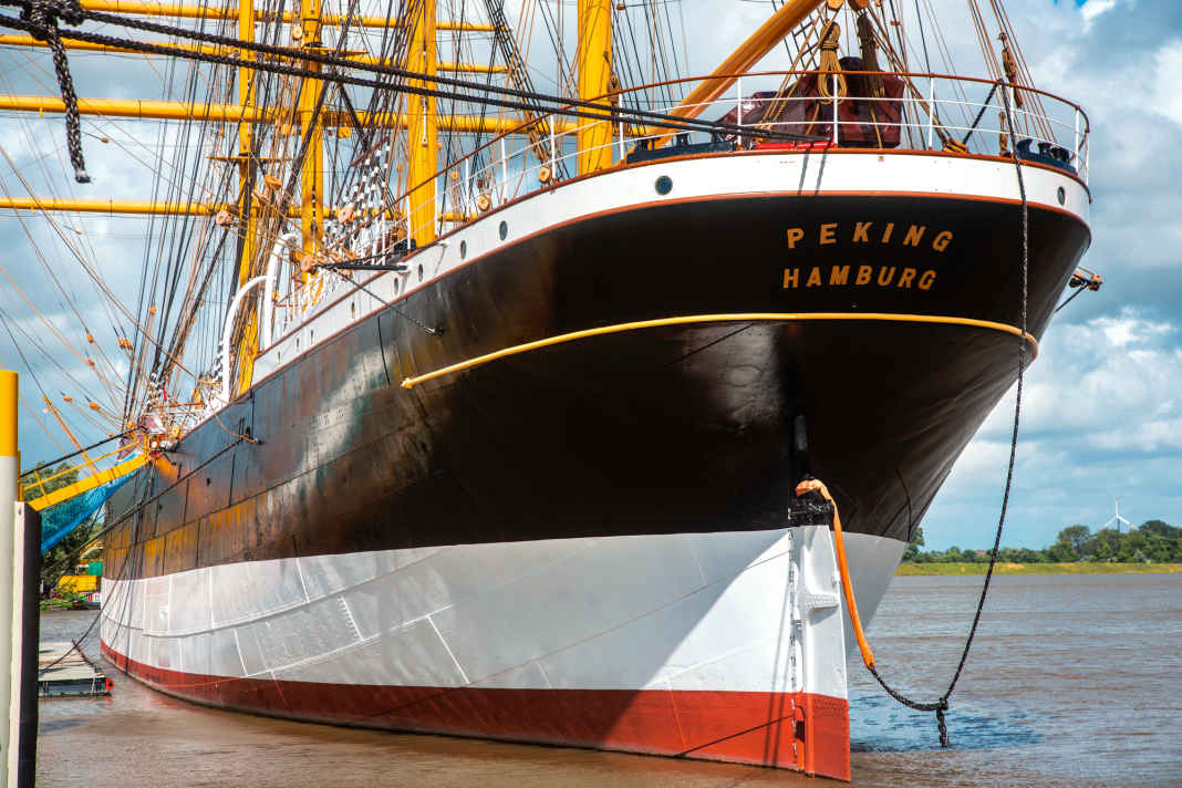 Windjammer No Harbour Museum For The Peking In Hamburg After All
