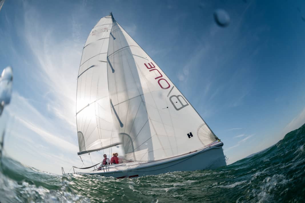 Bavaria B/one: Heiße Bilder von der neuen B/one | YACHT