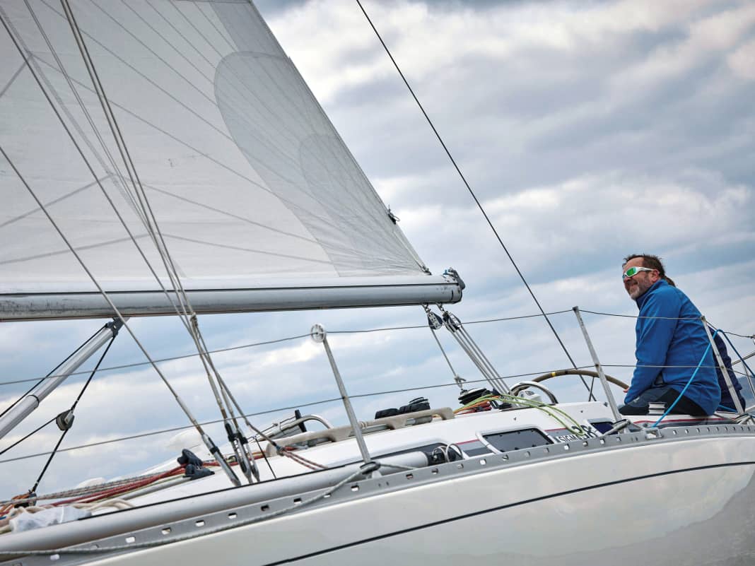 Alle Segelmanöver im Überblick - einfach erklärt | YACHT