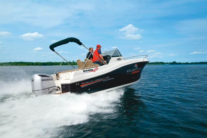 Test: Atlantic Marine Open 750 - Spaß bei High Speed | BOOTE