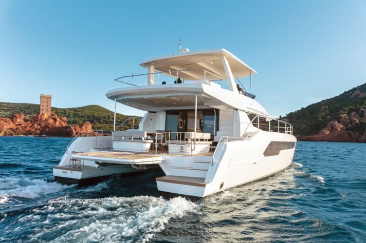 Test: Motorkatamaran - Leopard 53 Powercat | BOOTE