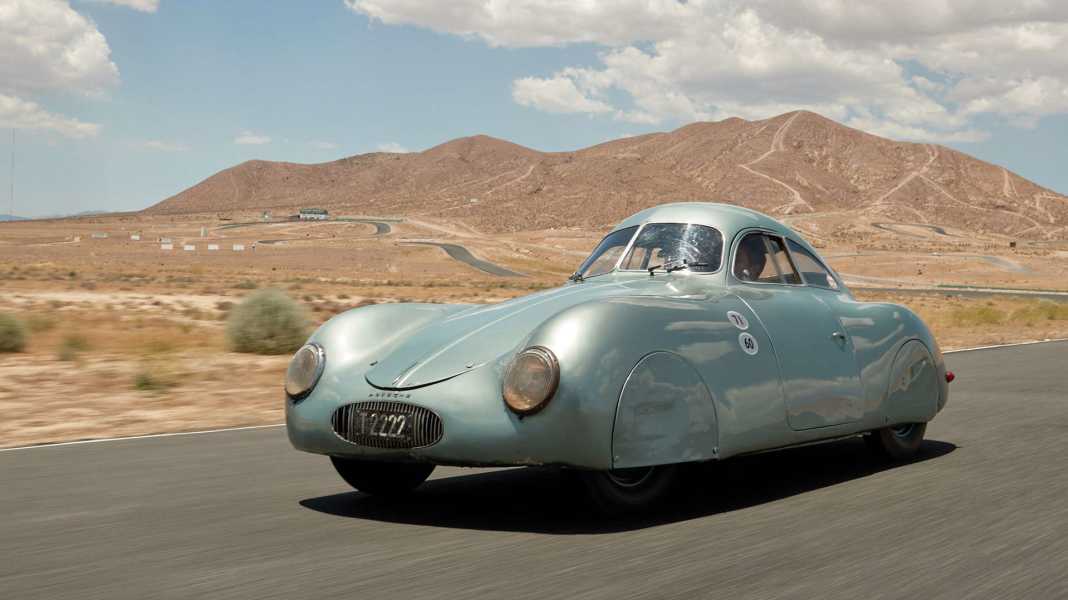 Porsche Typ 64: RM Sothebys blamiert sich: Auktionator und Anzeige patzen | Porsche Fahrer