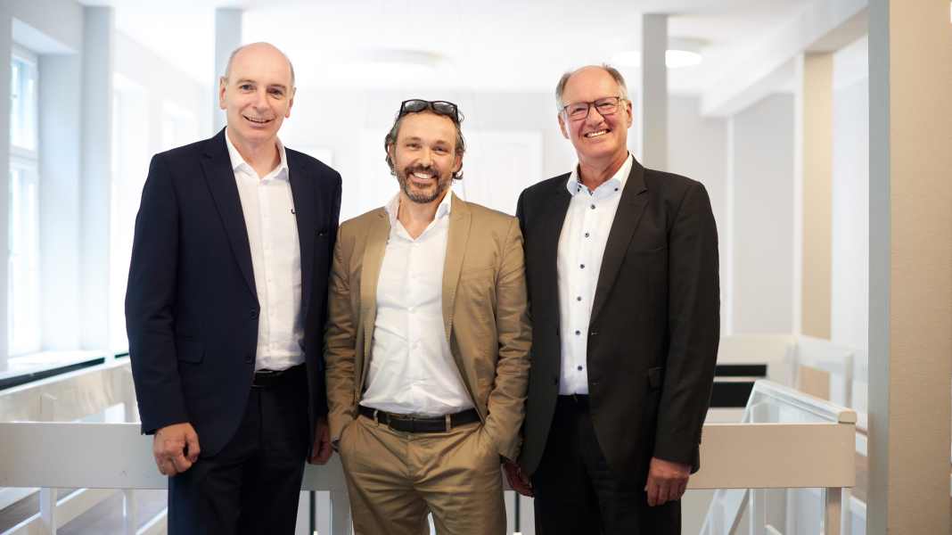Merger: List GC and Cohrs make common cause | BOOTE