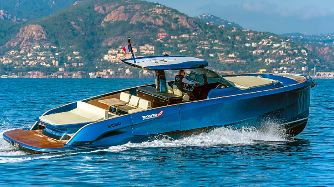 Test: Solaris Power 44 Open | BOOTE