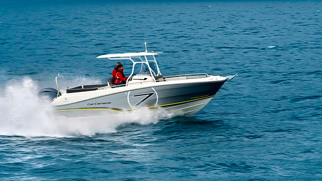Test: Jeanneau Cap Camarat 7.5 CC Serie 3 | BOOTE