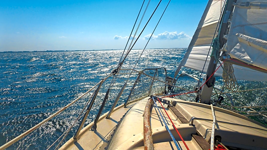 Reportage: Kleinkreuzer-Törns – kleines Boot auf weitem Meer | YACHT