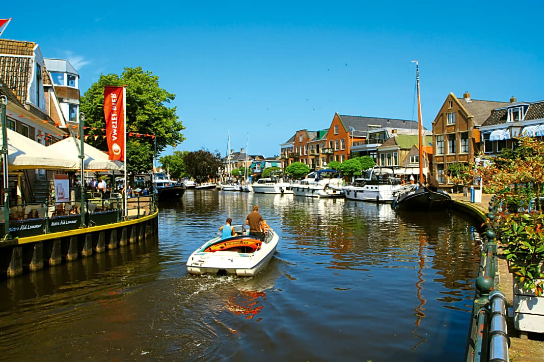 Reise durch die Niederlande: Provinz Friesland - Mit dem Boot durch ...
