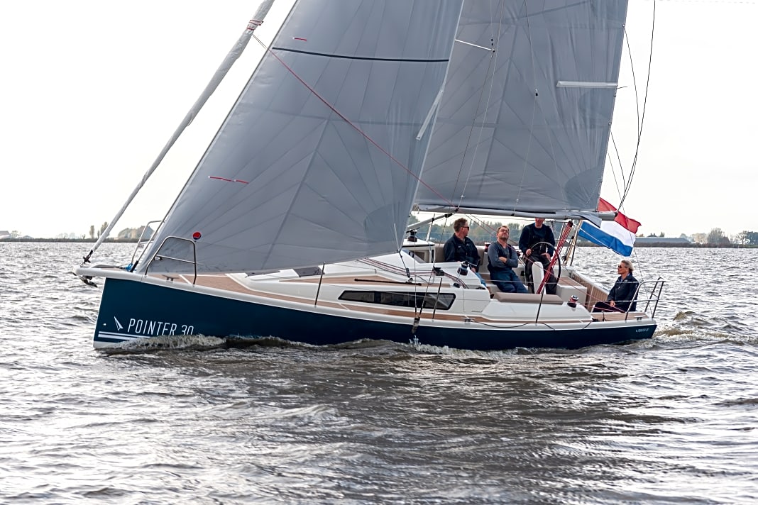 Pointer 30: Vielseitiger Performance-Cruiser feiert Weltpremiere | YACHT