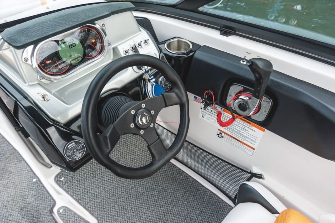 Test: Scarab 195 HO Impulse - Jet-Setter mit Jetantrieb | BOOTE