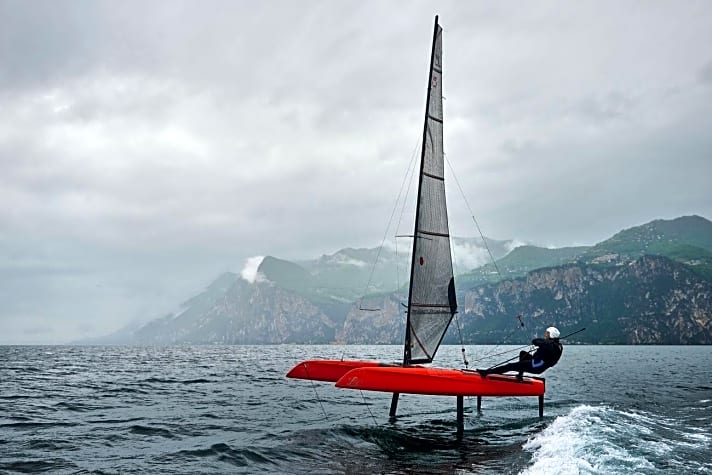 Foilen: Foil-Spezial: Was Sie zum Segeln auf Flügeln wissen müssen | YACHT