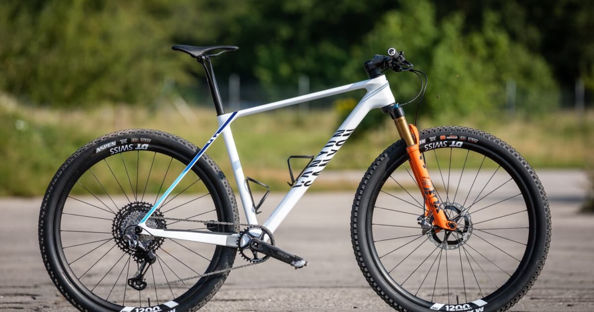 Canyon Exceed 2021: CFR-Rahmen mit 835 Gramm | BIKE