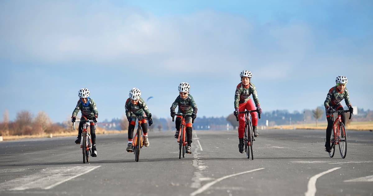Kinder Spezial: 8 Rennräder für Kinder im Test - Kleine Flitzer: 8 ...