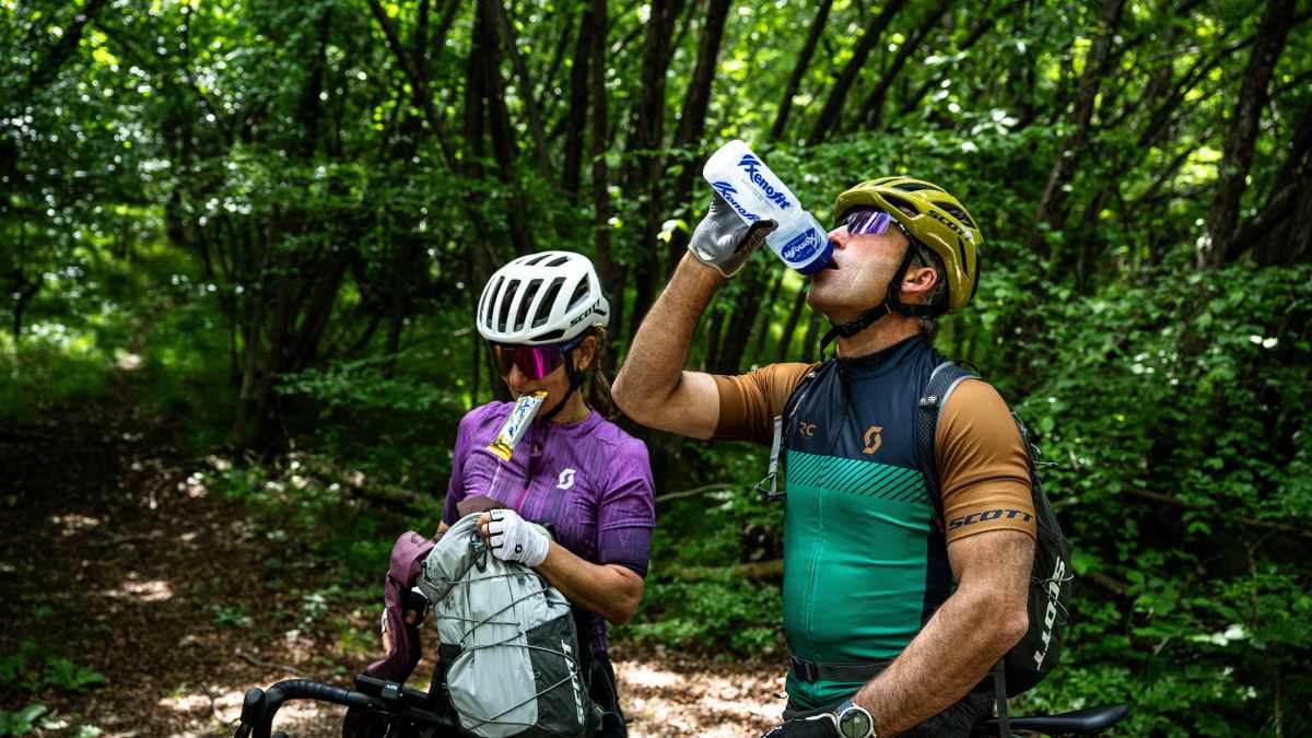 Cycling in the heat: The 7 most important tips for hot summer days | BIKE