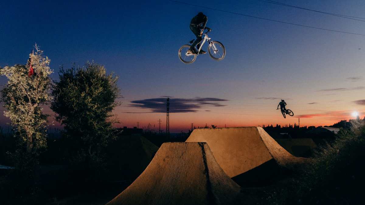 Rose Bruce 2025: New edition of the test-winning dirt bike | BIKE