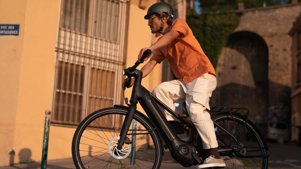B'TWIN LD 920 E automatic: New e-city bike from Decathlon with ...