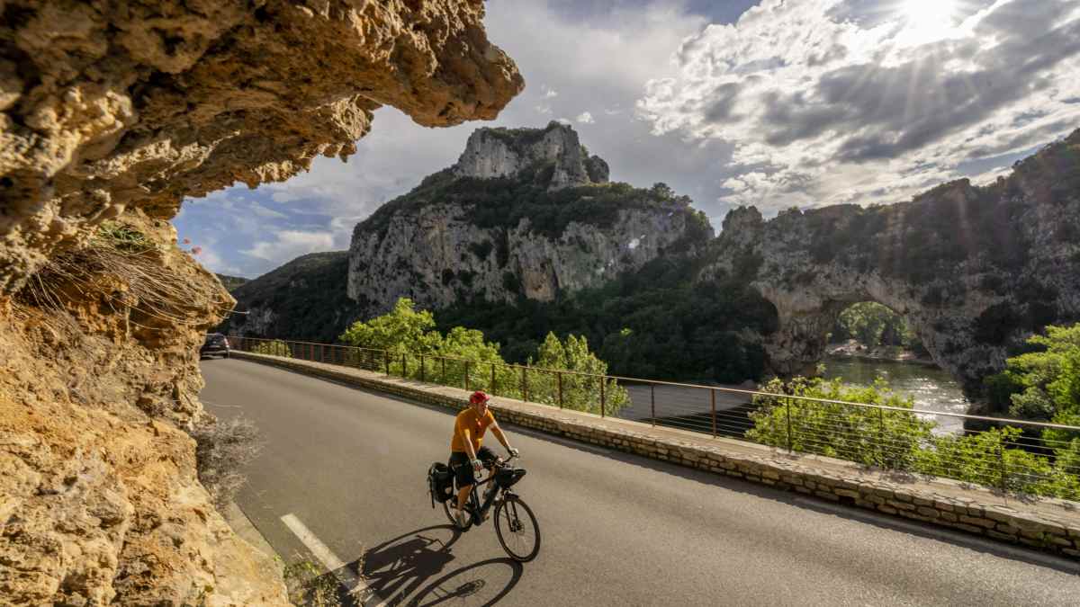 Radreise Ardèche: Unbekanntes Radreise-Paradies im Südosten Frankreichs ...