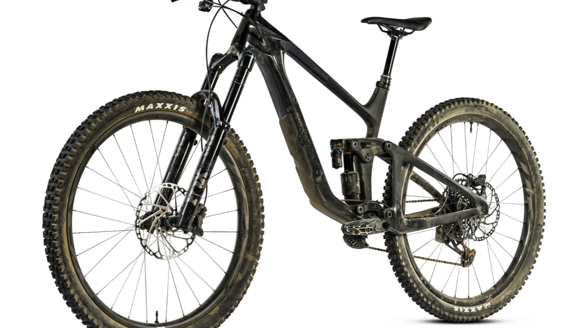 Edel-Enduros 2023: Giant Reign Advanced Pro 1 im Test | BIKE