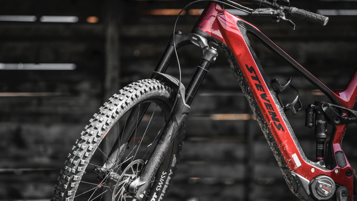 SR Suntour Durolux 38: MTB Enduro-Federgabel im Test | BIKE