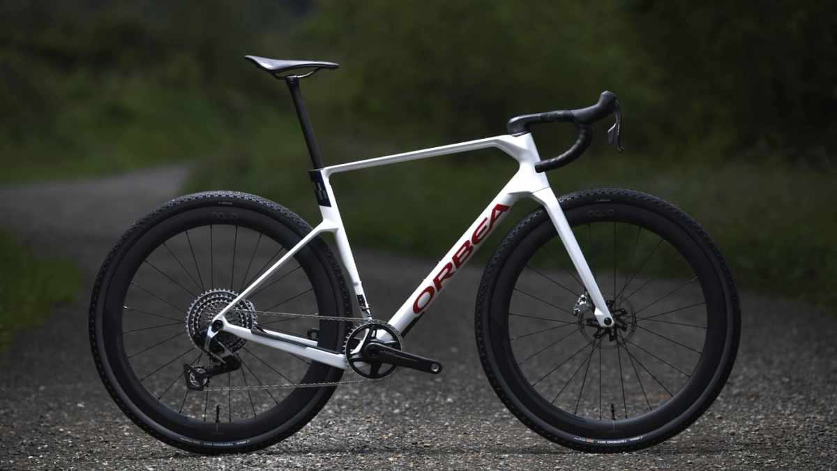 New gravel bike from Orbea: Terra Race - needs gravel and wants ...