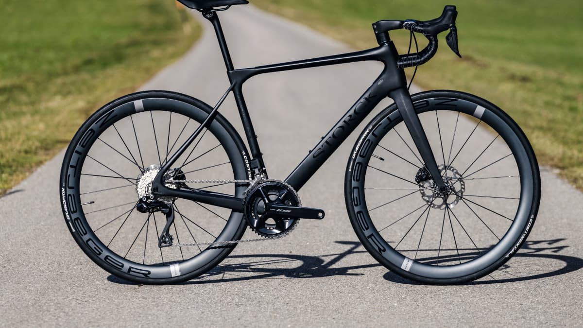 Storck Fascenario.3 Comp im Test: Rennräder mit Shimano 105 Di2 | TOUR