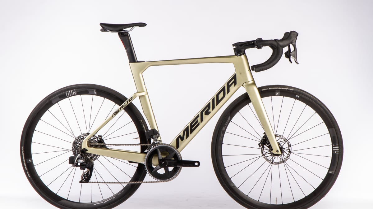 Merida Reacto Rival-Edition: Wettkampf-Rennrad im TOUR-Test | TOUR