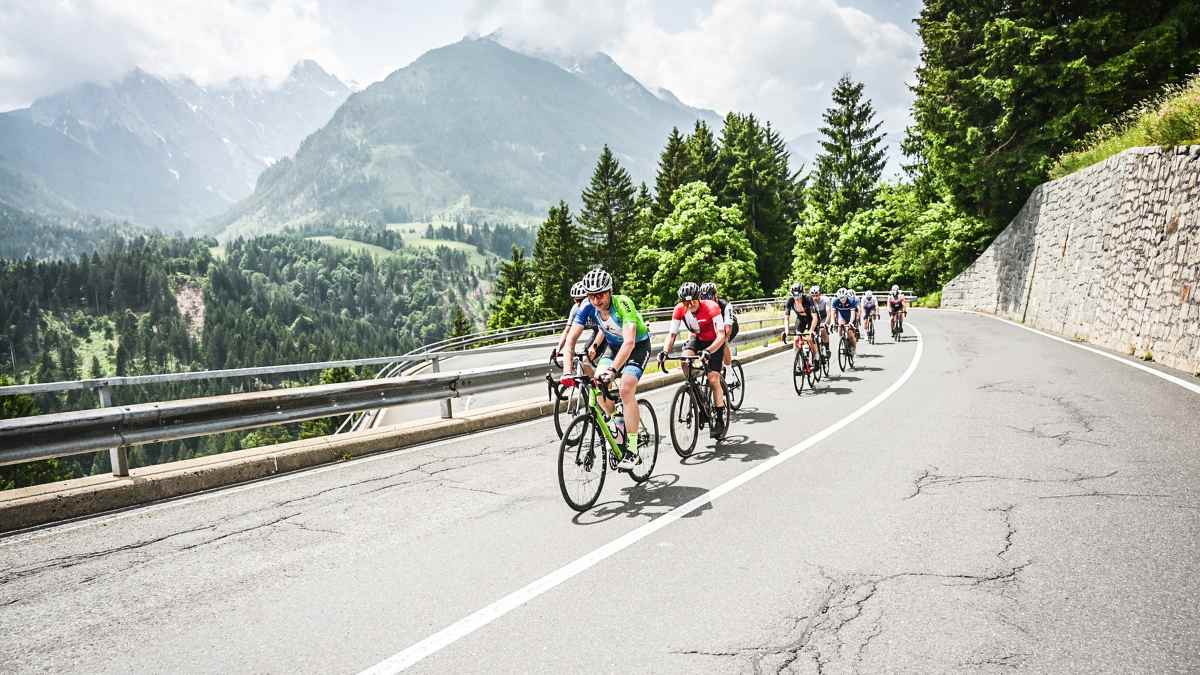 Dolomitenradrundfahrt 2026: Osttirol erwartet 2000 Starter | TOUR