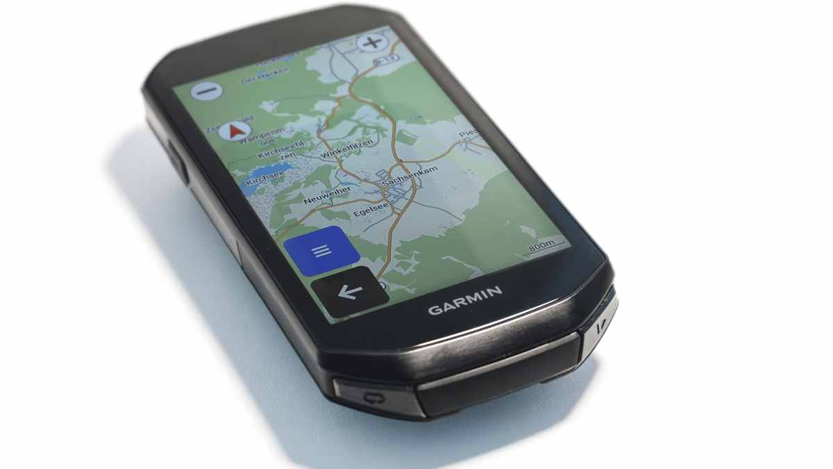 Garmin Edge: Cycling computers from 2005 to 2024 in fast motion | TOUR