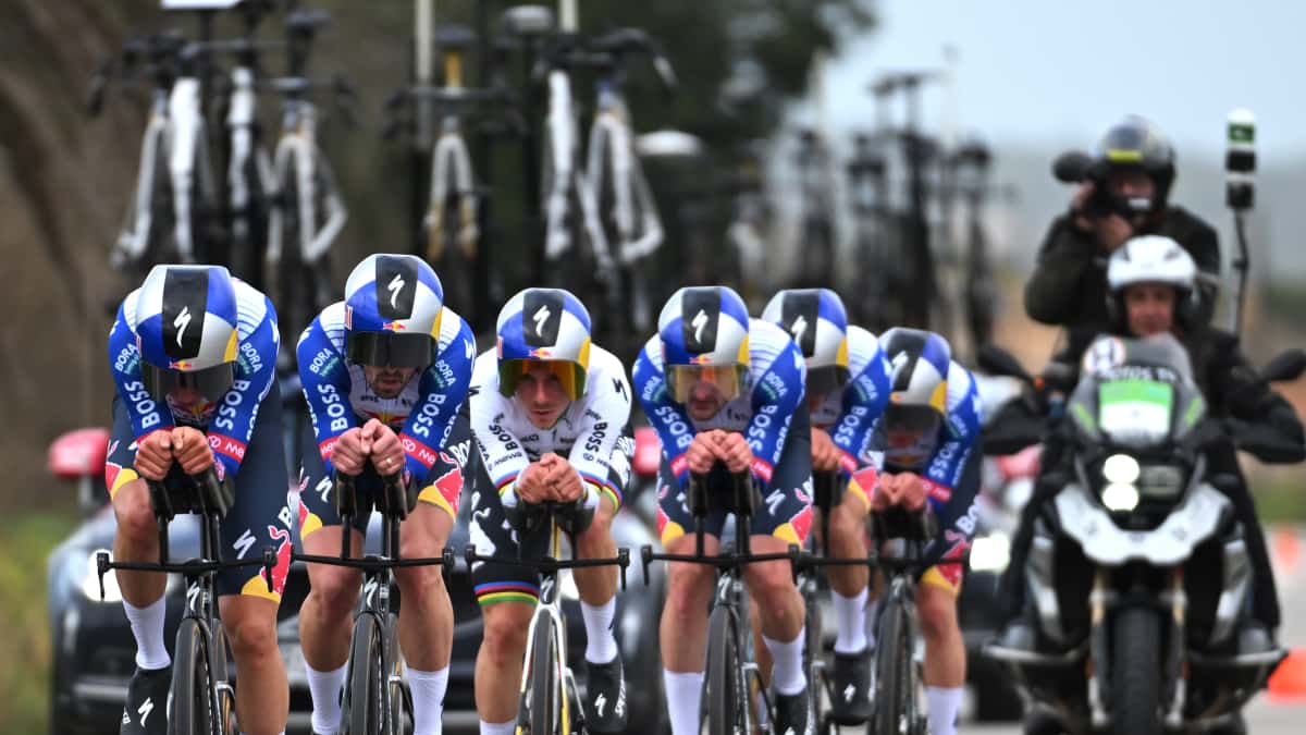Who rides what: racing bikes and equipment of the 2026 World Tour teams ...