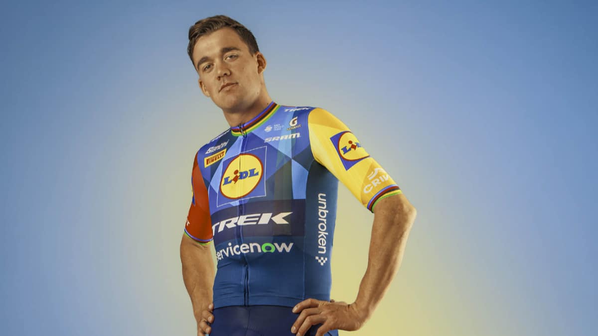 Lidl-Trek presents team jersey for 2026 | TOUR