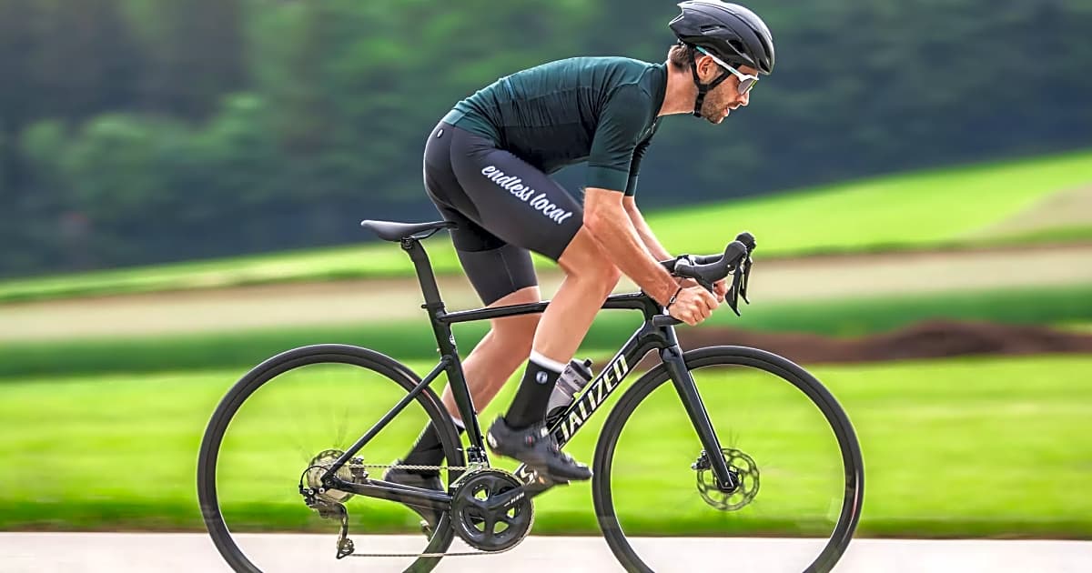 Specialized Allez Sprint Comp vs. Tarmac SL6 Sport im Vergleich | TOUR