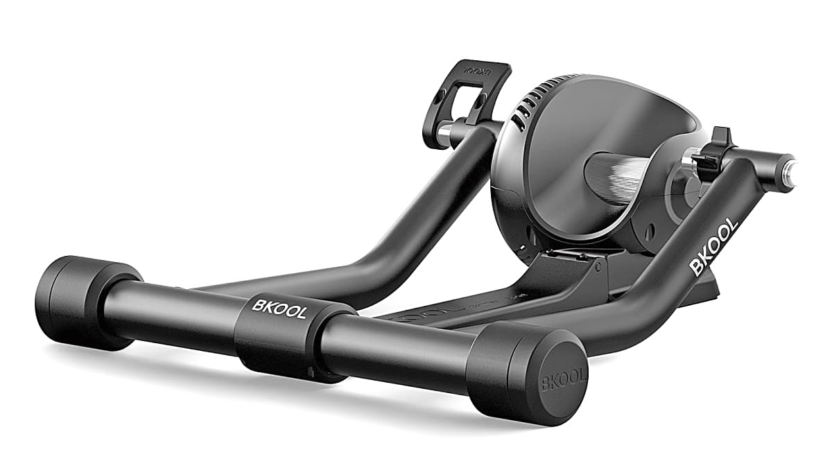 Bkool Smart Pro Rollentrainer im Test | TOUR