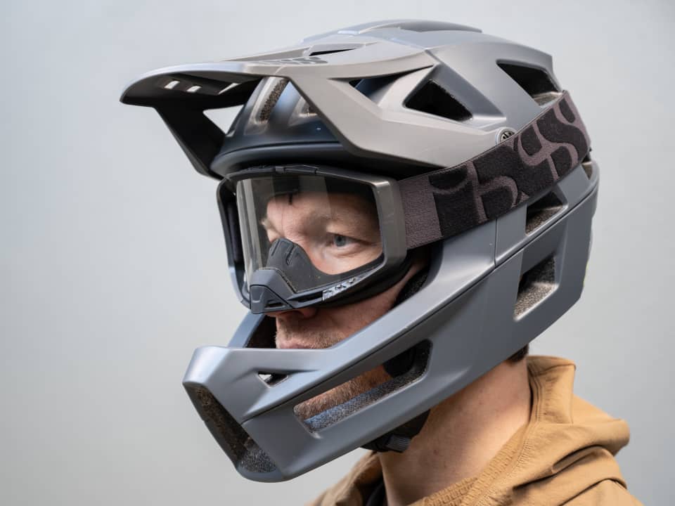 Helme für Biker im Test: Der beste Schutz | BIKE | BIKE