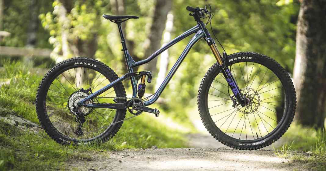 Dartmoor Rocbird Pro: Enduro-Test - Jibber für den Parkeinsatz | BIKE