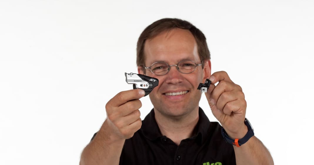 Montage der Shimano I-Spec-Schelle | BIKE