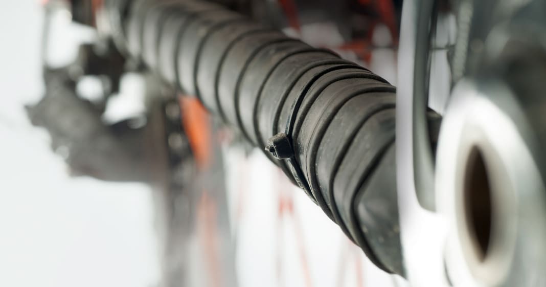 So schützen Sie den MTB Rahmen vor Kratzern und Abrieb | BIKE