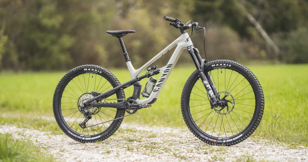 Canyon Spectral CF7 im Test: Mehr All Mountain Bike für weniger Geld | BIKE