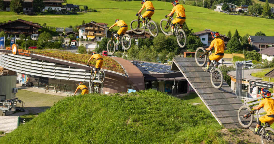 Kavenz VHP 18 V7: Hart & leicht - High-End-Downhiller im Test | BIKE