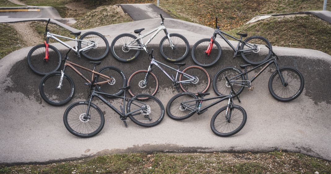 Pumptrack-Bikes im Test: Welches bringt den meisten Spaß? 8 MTBs zum ...