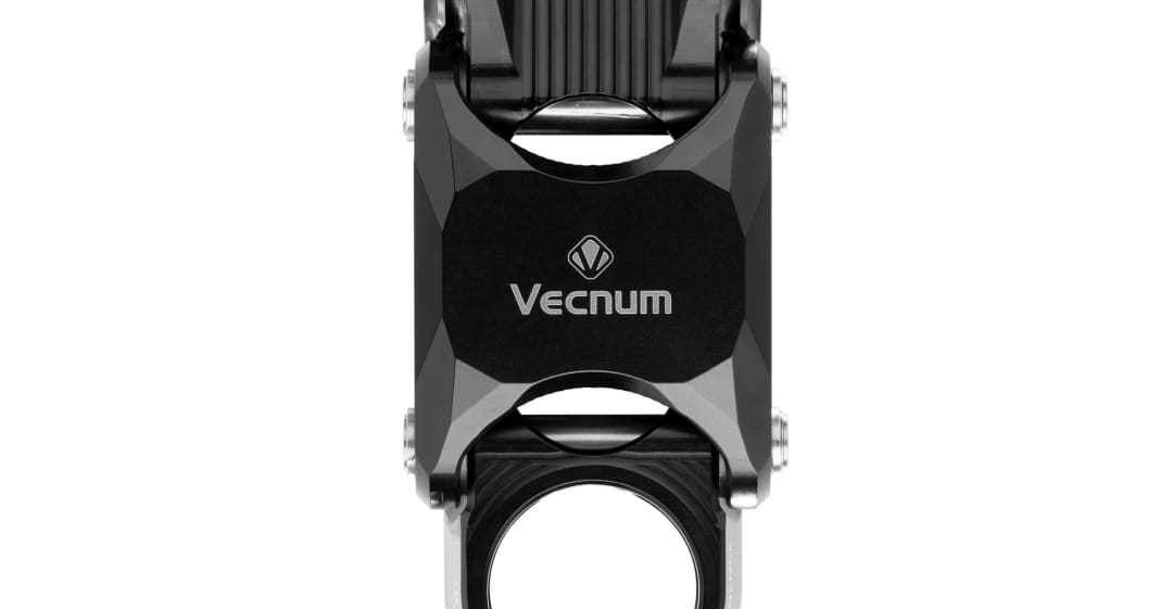 Vecnum - freeQENCE | TOUR