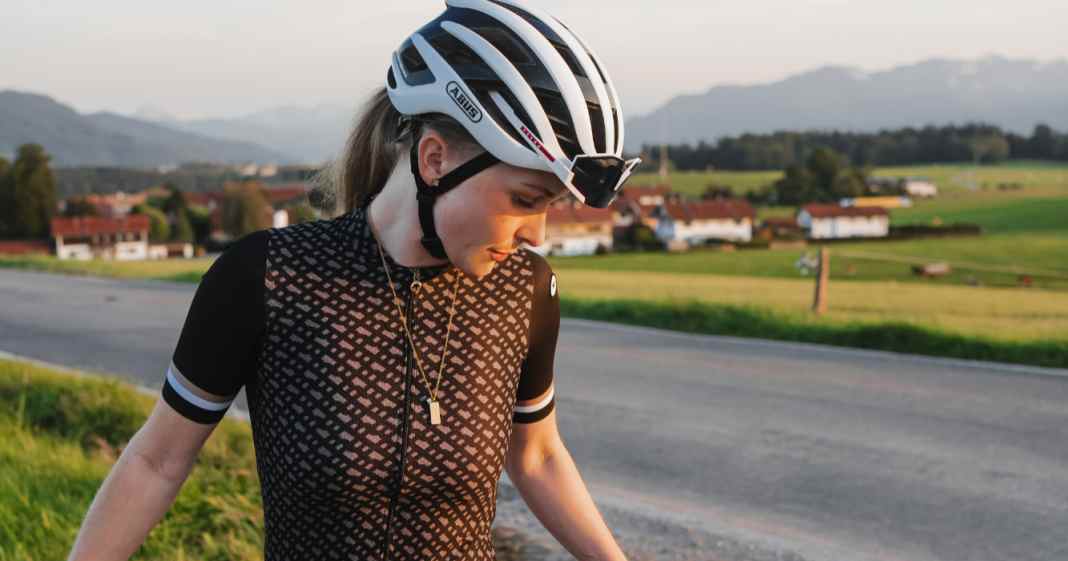 Flitedeck: Rennrad-Innovation dank OnlyFans? | TOUR