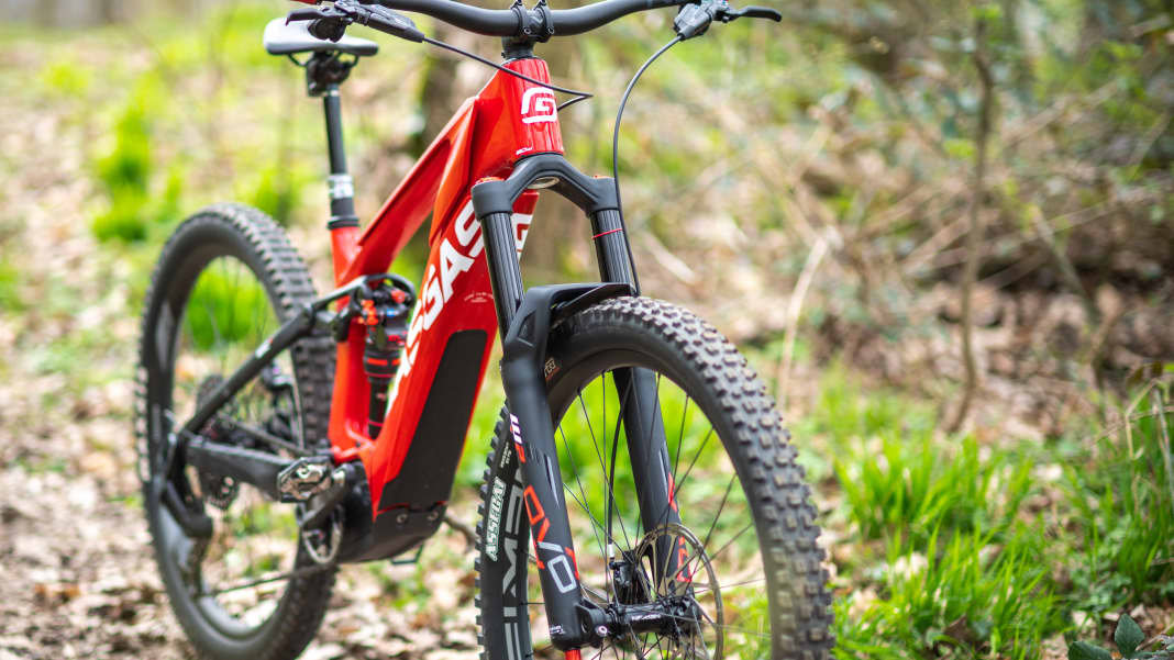 Test GasGas MXC: Das neue Trail-E-Bike mit Sram Eagle Powertrain | BIKE