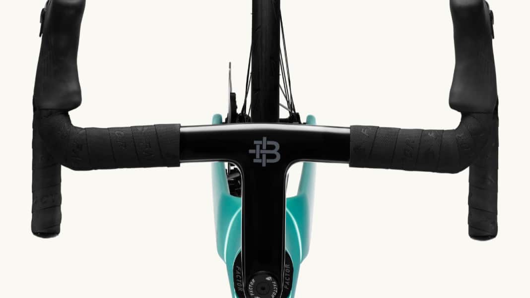 Factor Monza: Das Wettkampf-Rennrad mit Alltagskompetenz | BIKE