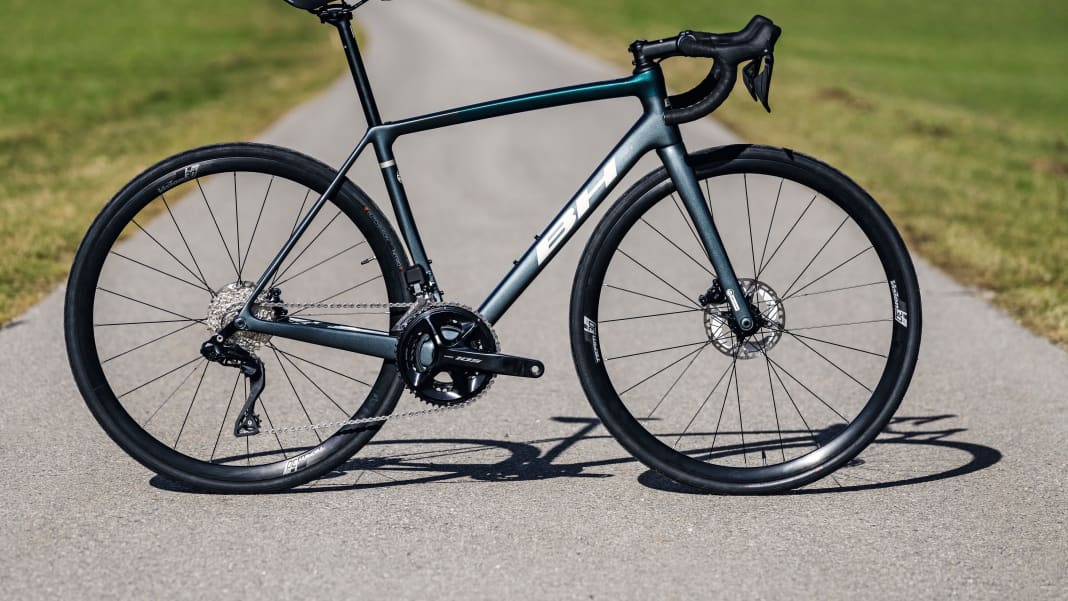 BH SL1 2.9 im Test: Rennräder mit Shimano 105 Di2 | TOUR