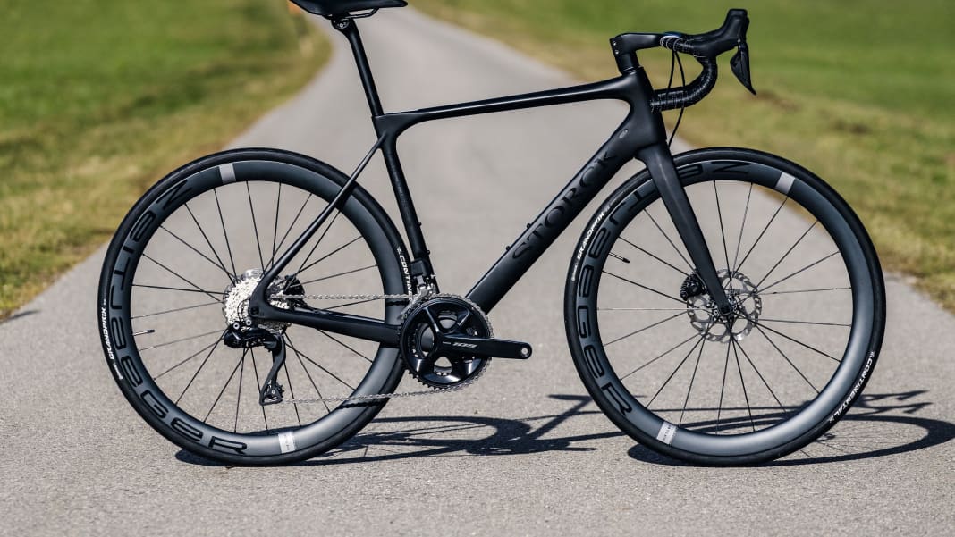 Storck Fascenario.3 Comp im Test: Rennräder mit Shimano 105 Di2 | TOUR